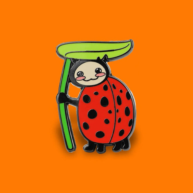 Cute Ladybird Pin Badge – Minimum Mouse